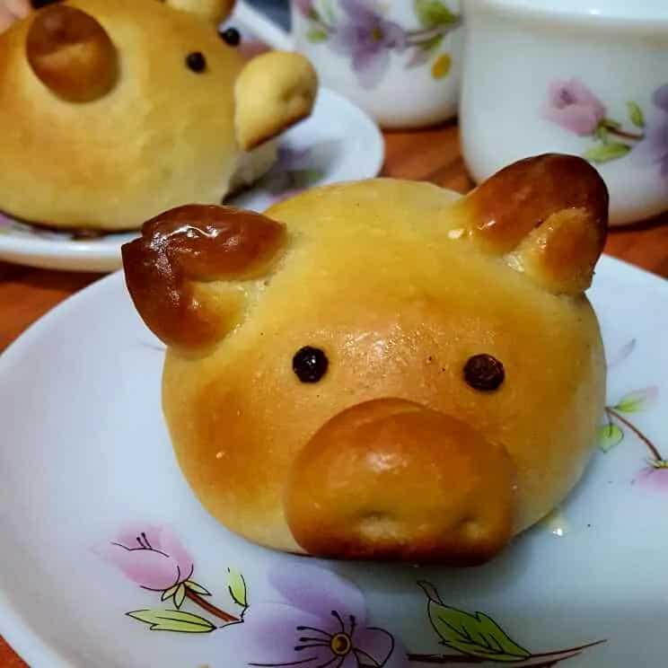 How to make Stuffed Piggy Buns Recipe