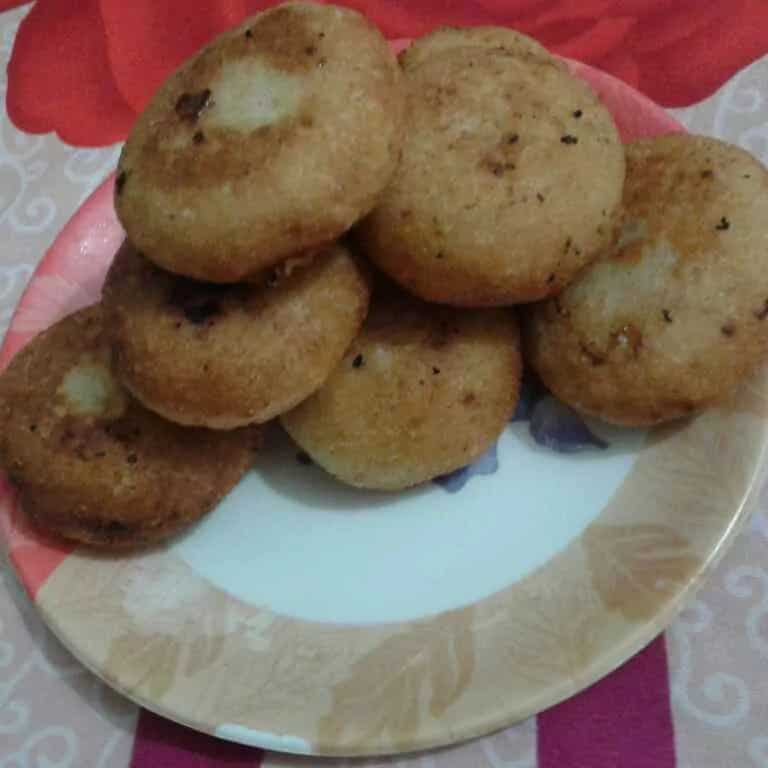 How to make Suji Kakara Recipe