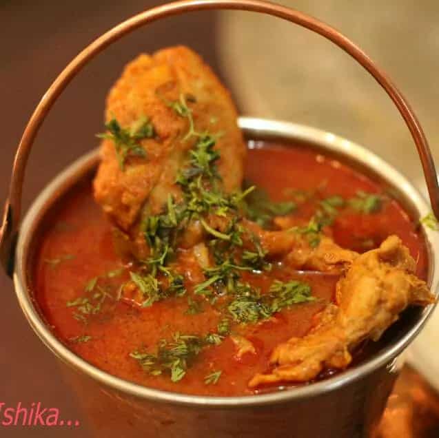 How to make Tambdi Rassa Kombdi (agri Masala) Recipe