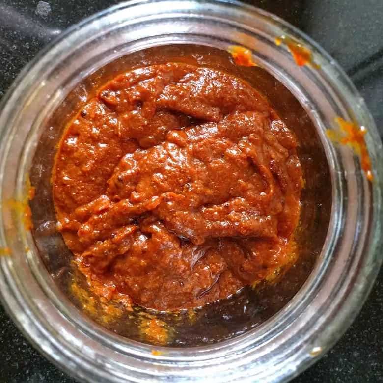 How to make Tomato Red Chilli Chutney Recipe