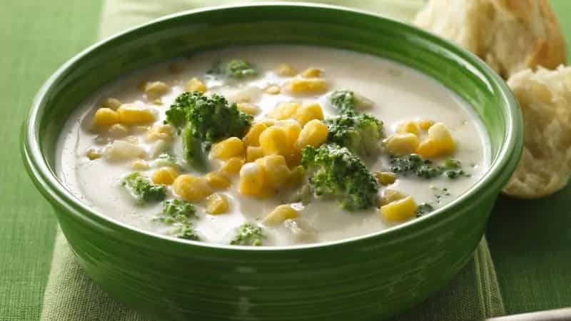 How to make Creamy Corn And Broccoli Chowder Recipe