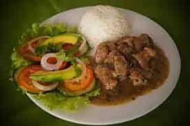 How to make Chivo-al-coco Recipe