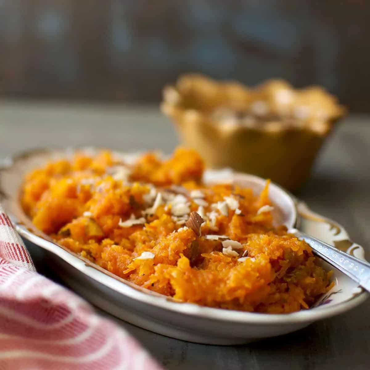 How to make Afghani Carrot Halwa Recipe