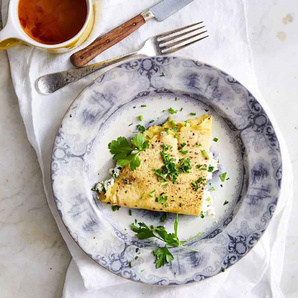 How to make Goat Cheese & Fresh Herb Omelet Recipe