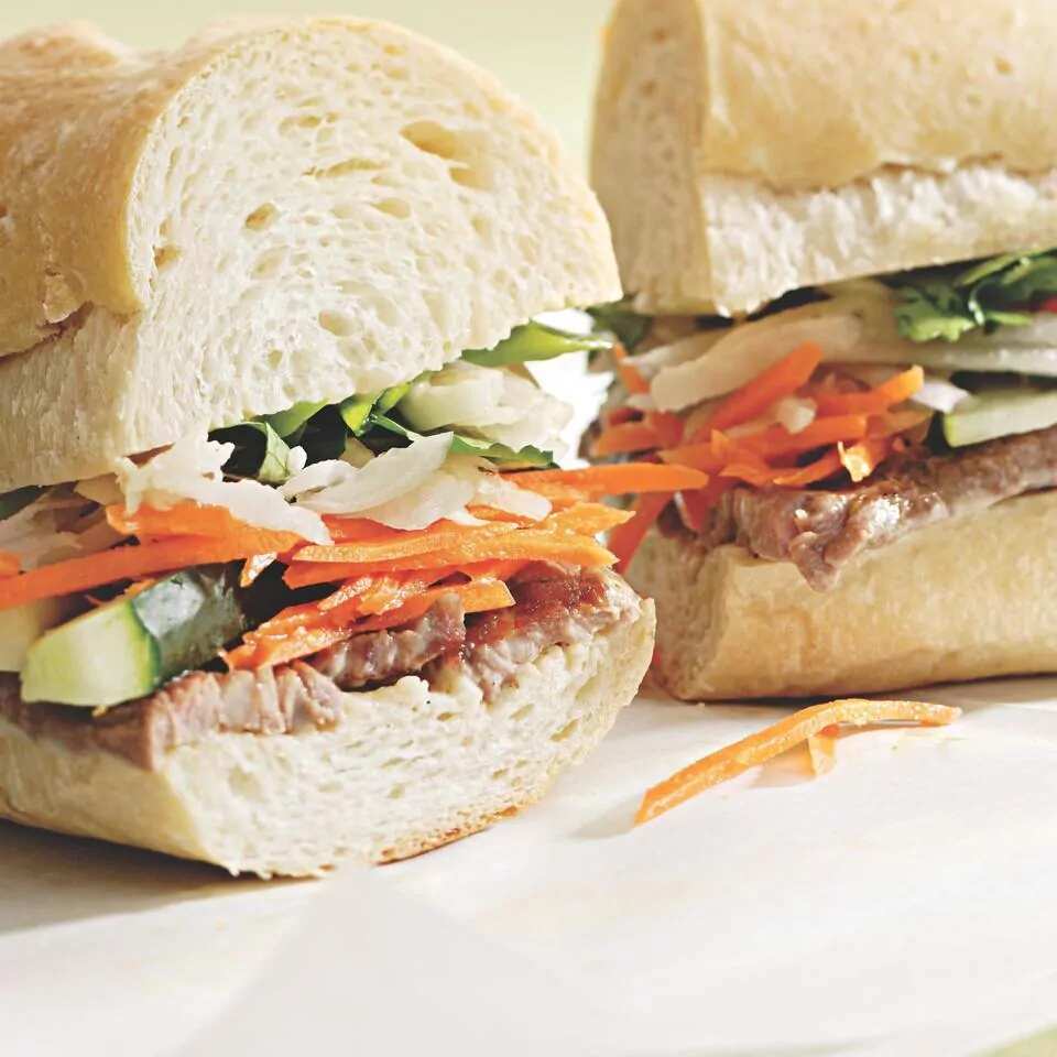 How to make Vietnamese Steak Sandwich Recipe