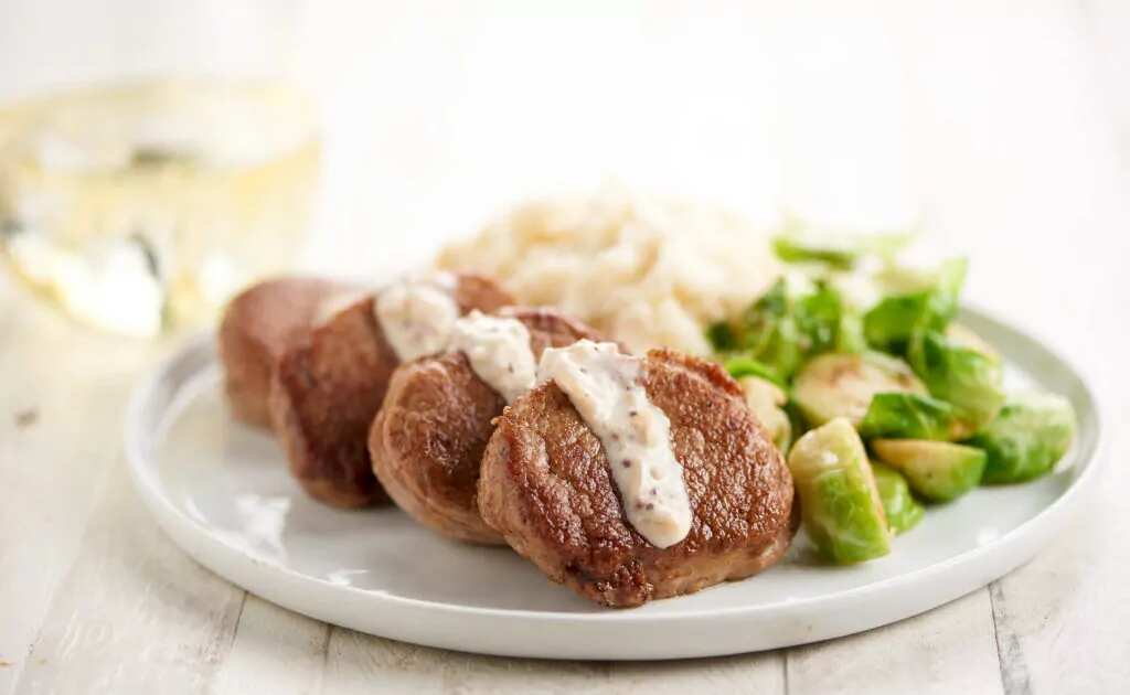 How to make Parisian Pork Medallions Recipe