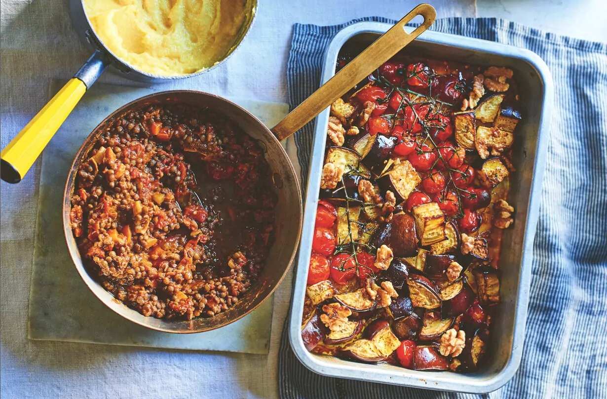 How to make Aubergine And Walnut Ragu Recipe