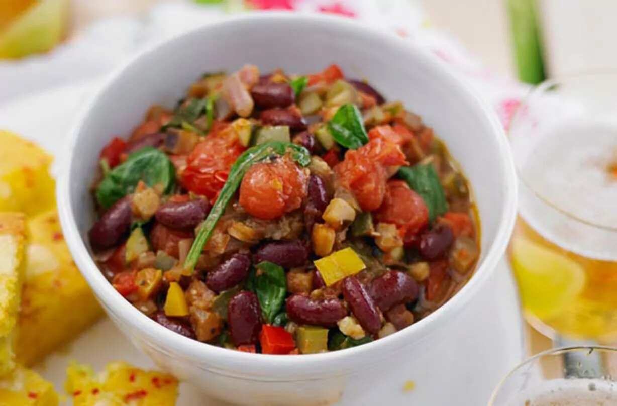 How to make Mediterranean Vegetable Chilli Recipe