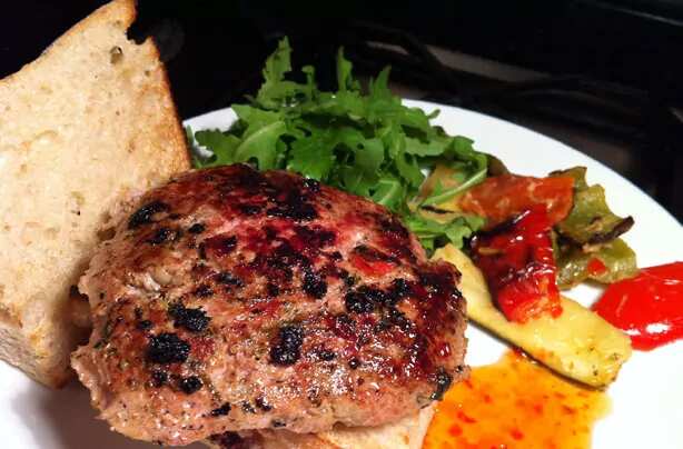 How to make Thai Pork Burgers Recipe