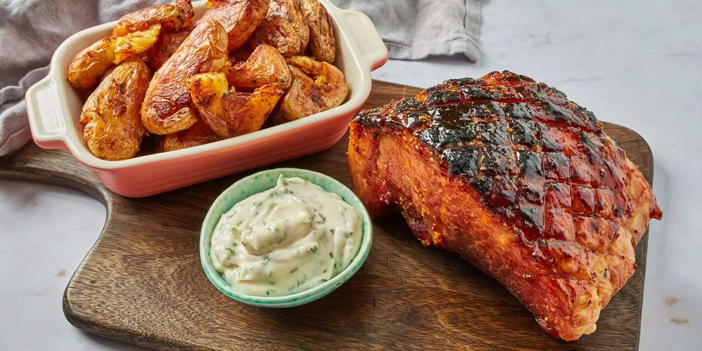 How to make Apricot And Mustard Glazed Ham Recipe