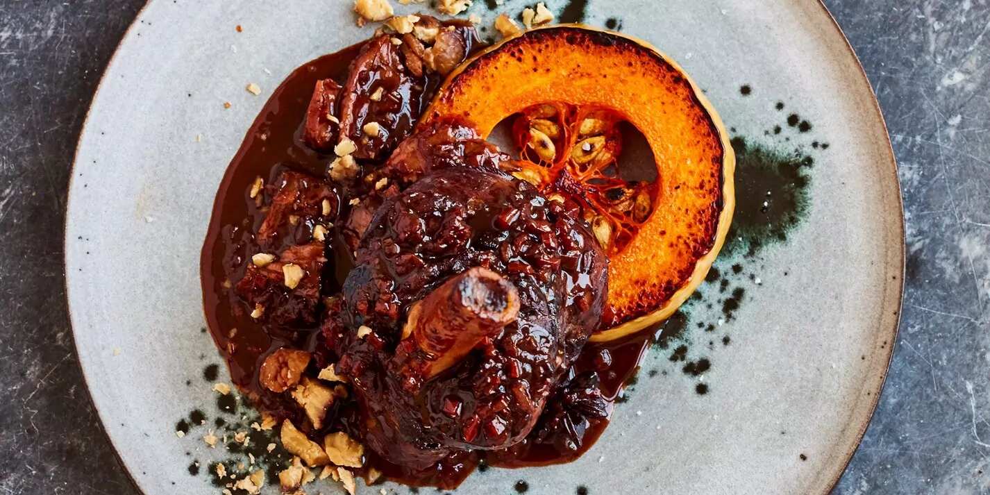 How to make Lamb Shank In Chocolate And Chilli Sauce Recipe