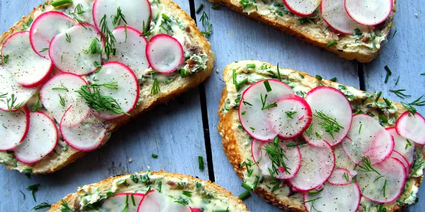 How to make Radish Sandwich With Anchovy Butter Recipe