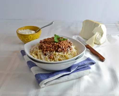 How to make Deliciously Greek:macaronia Me Kima Recipe