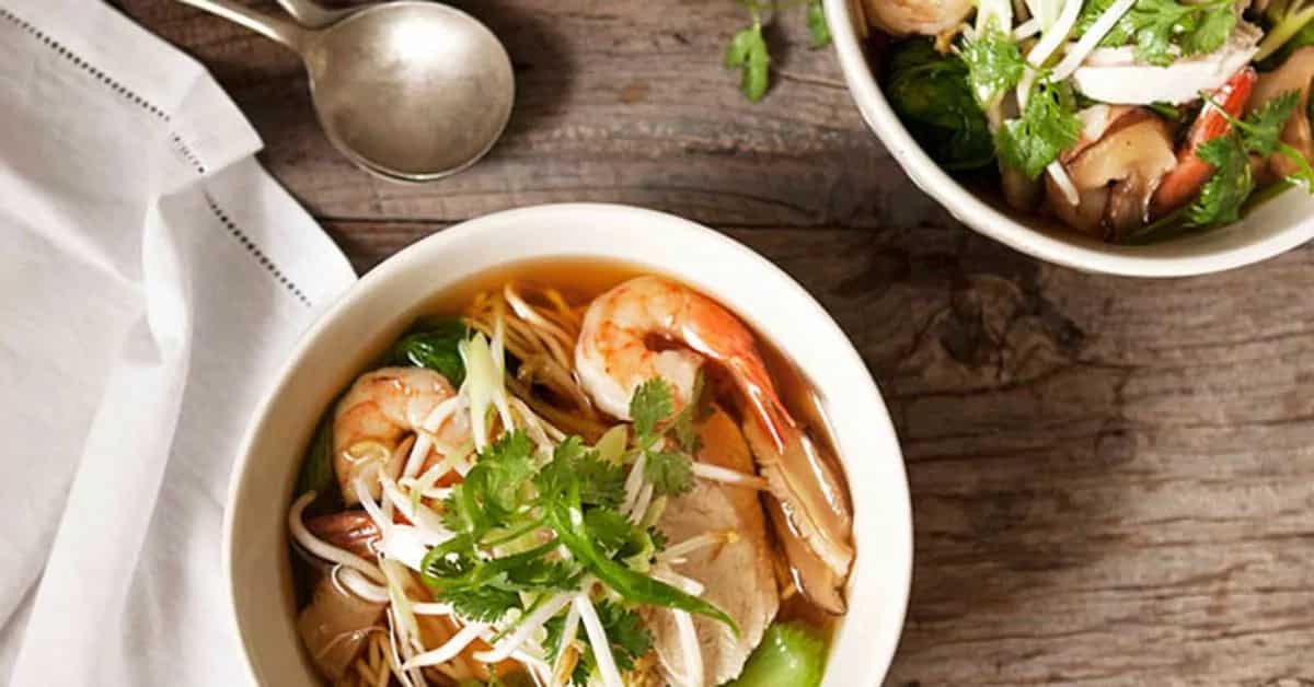 How to make Asian Chicken & Prawn Long Soup Recipe