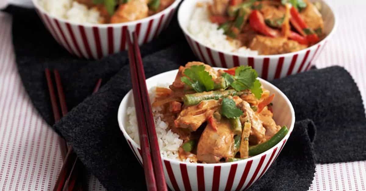 How to make Creamy Coconut Pork Curry Recipe