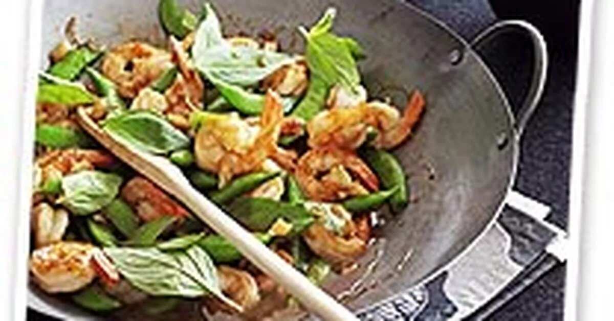 How to make Prawn, Basil And Chilli Stir-fry Recipe