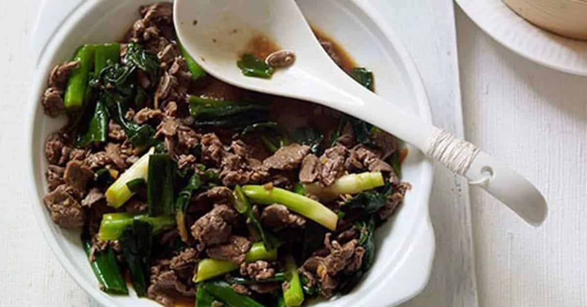 How to make Stirfried Lamb With Spring Onions Recipe