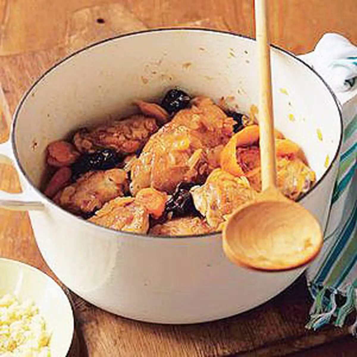 How to make Chicken Stew With Apricots Recipe