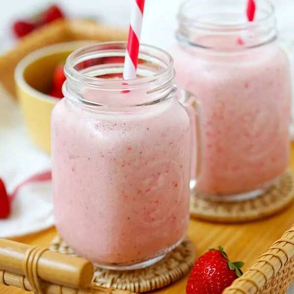 How to make Jamba Juice Strawberry Wild Copycat Recipe