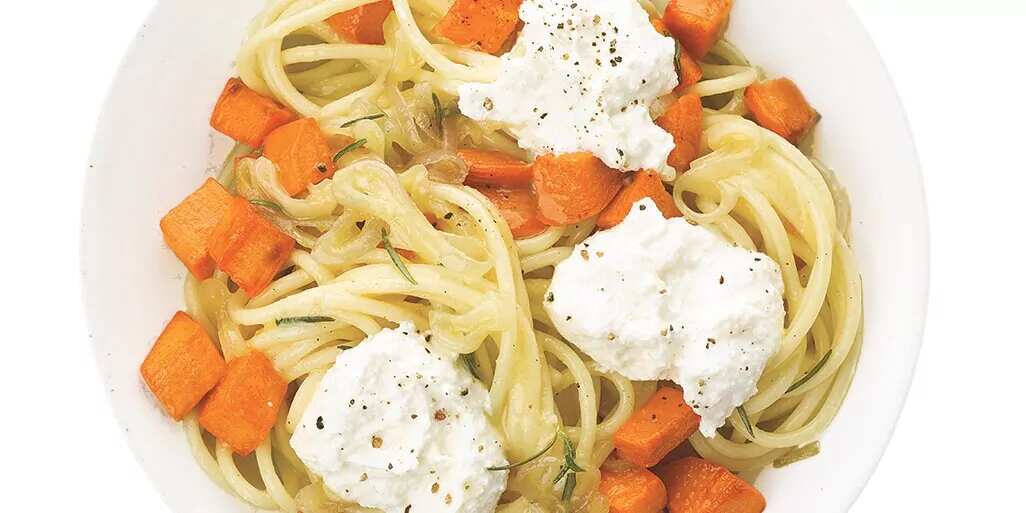 How to make Spaghetti With Sweet Potatoes And Ricotta Recipe