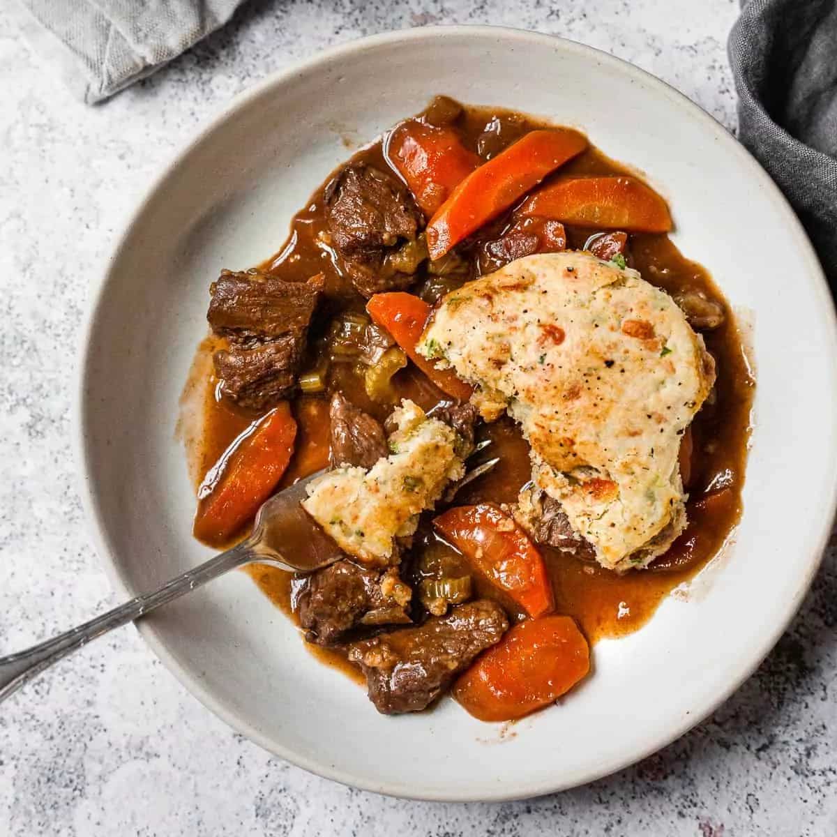 How to make Beef Cobbler With Cheddar Scones Recipe