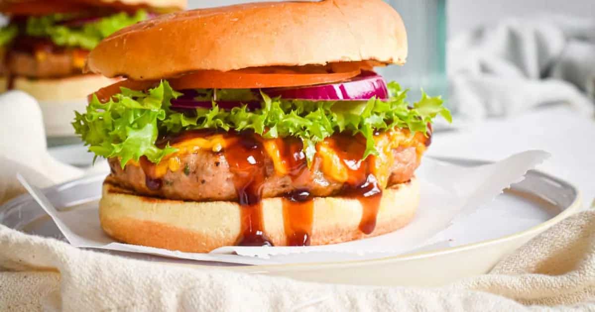 How to make Barbecue Cheddar Turkey Burger Recipe