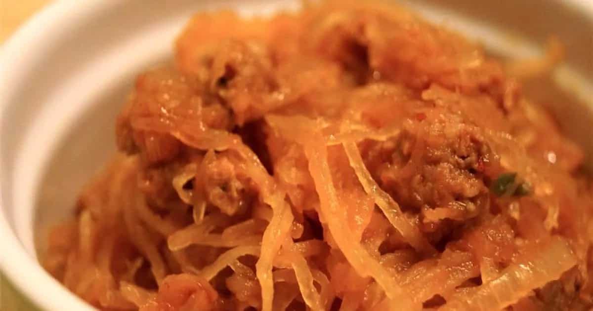 How to make Sriracha Spaghetti Squash With Sausage Recipe