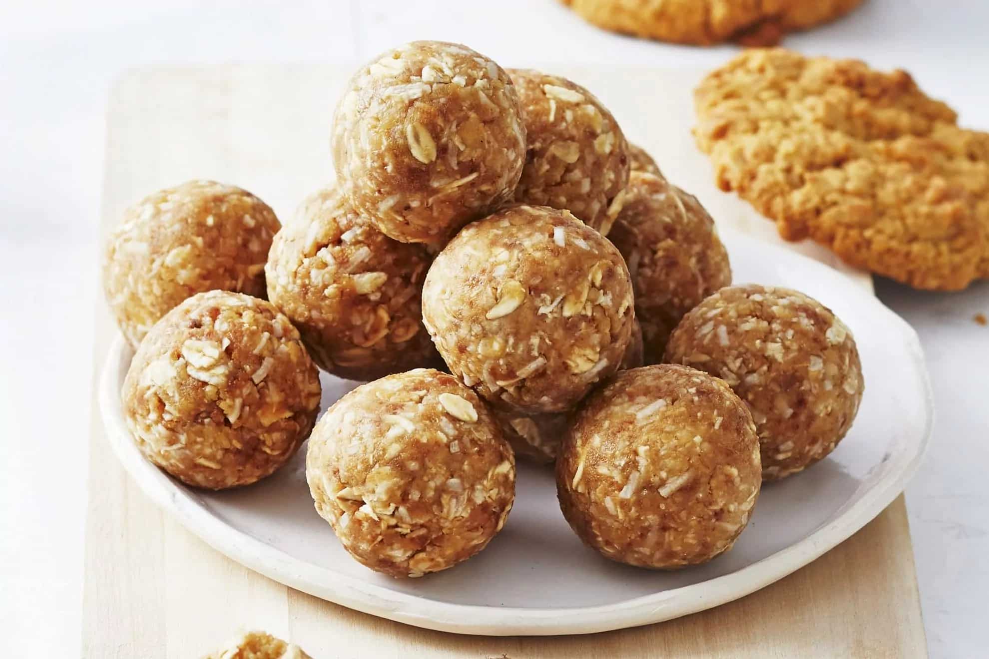 How to make Anzac Biscuit Bliss Balls Recipe