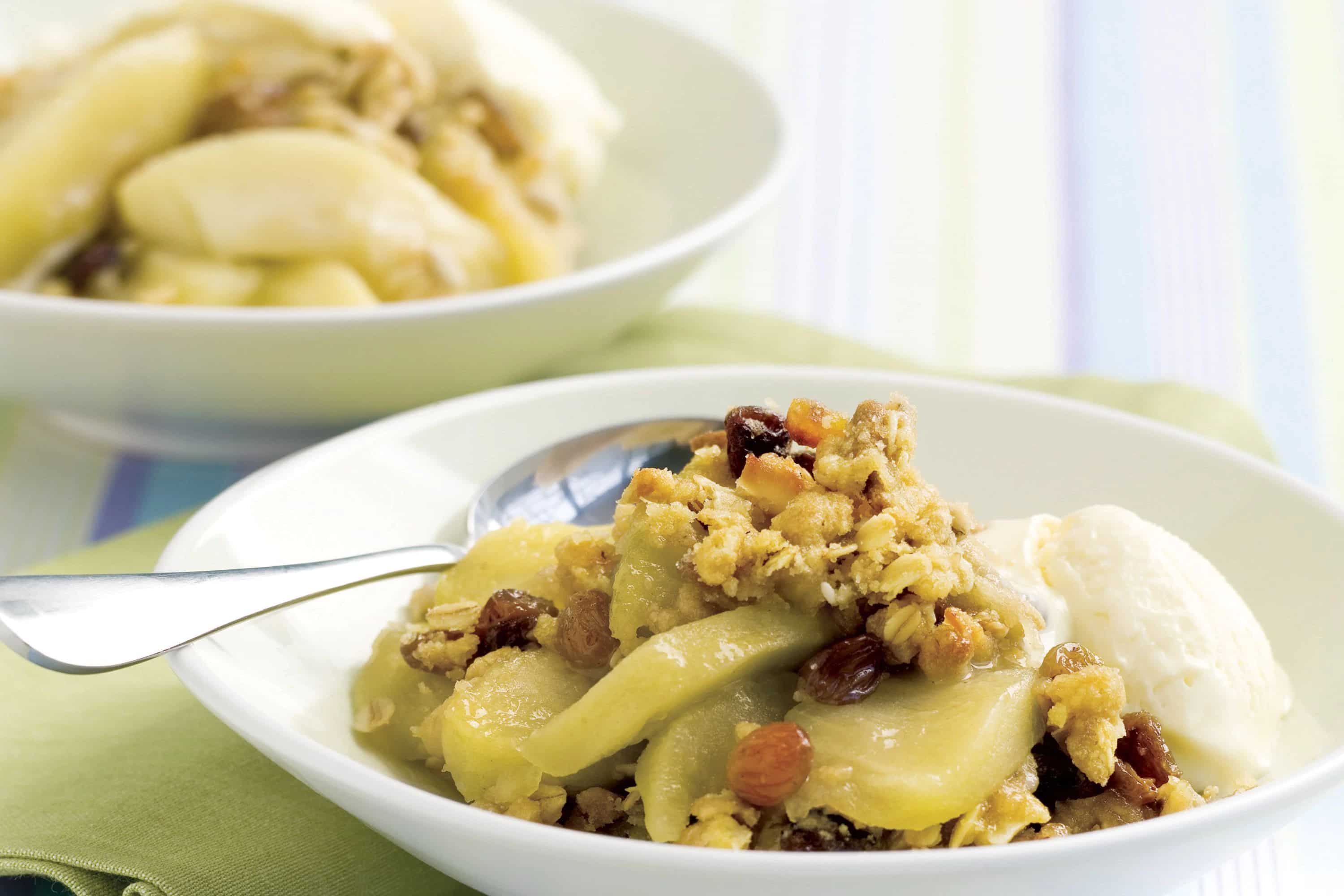 How to make Apple And Sultana Crumble Recipe