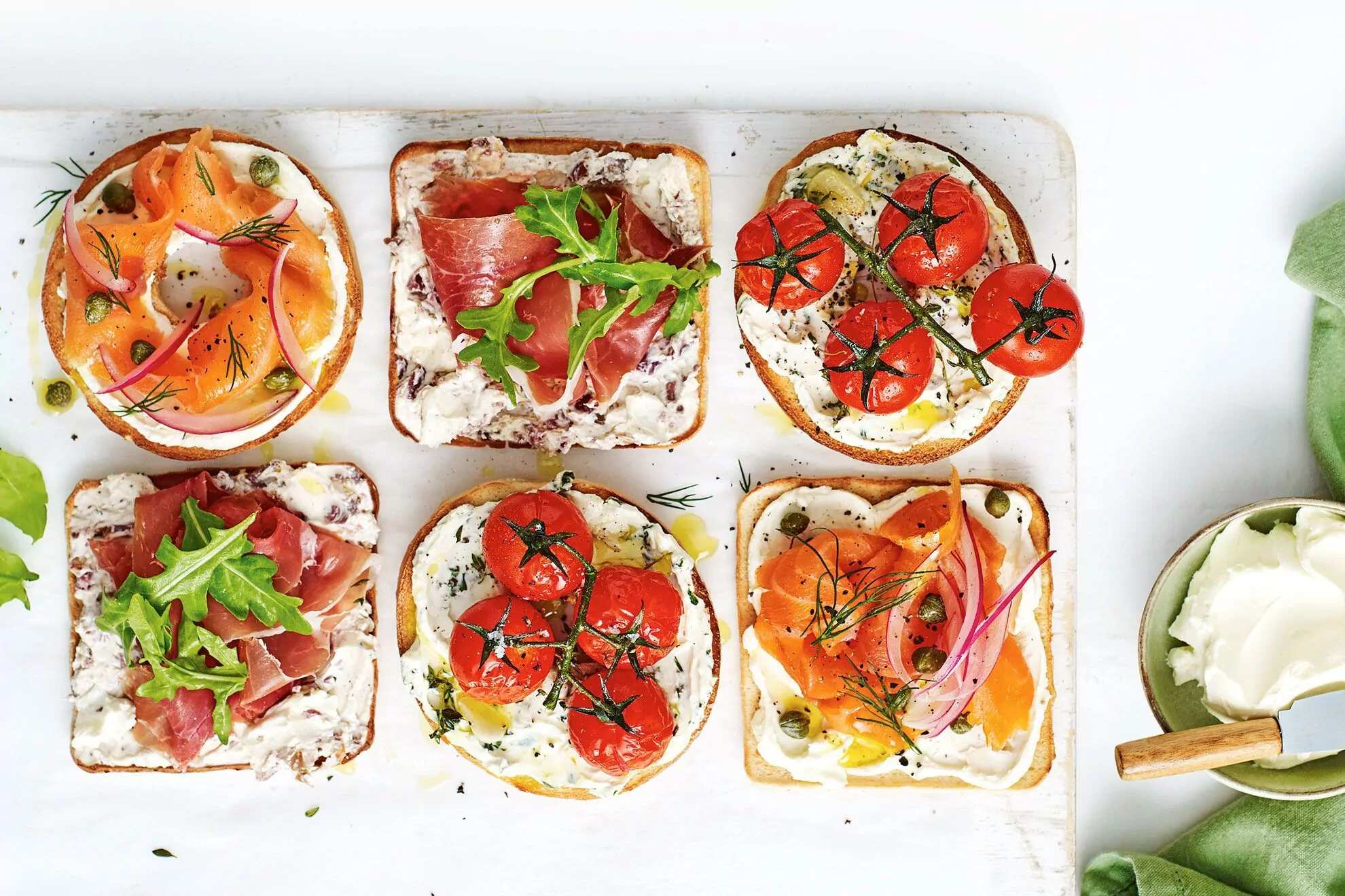 How to make Philly Cream Cheese Toast Toppers Recipe