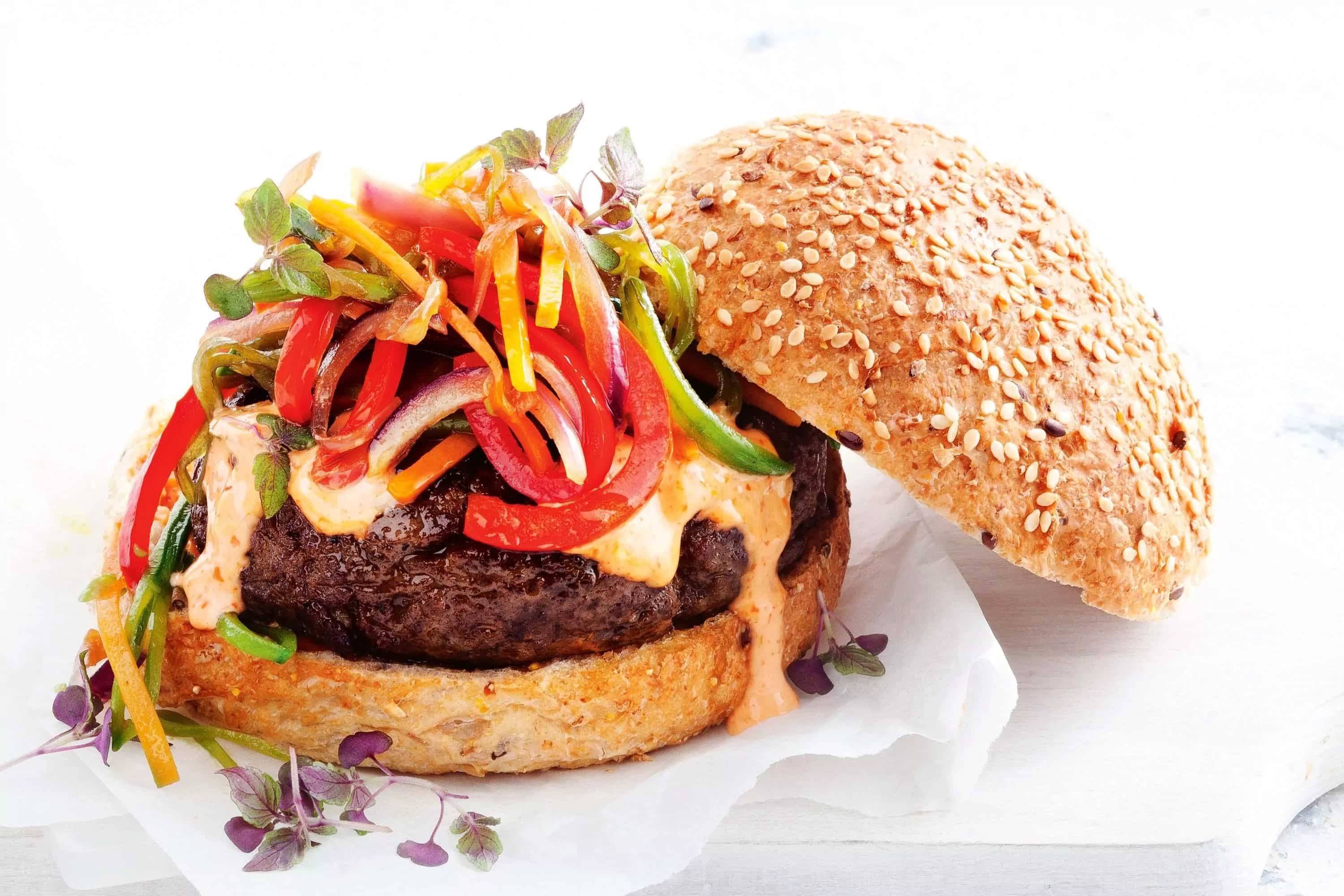 How to make Hoisin Beef Burgers With Chilli Mayo Recipe