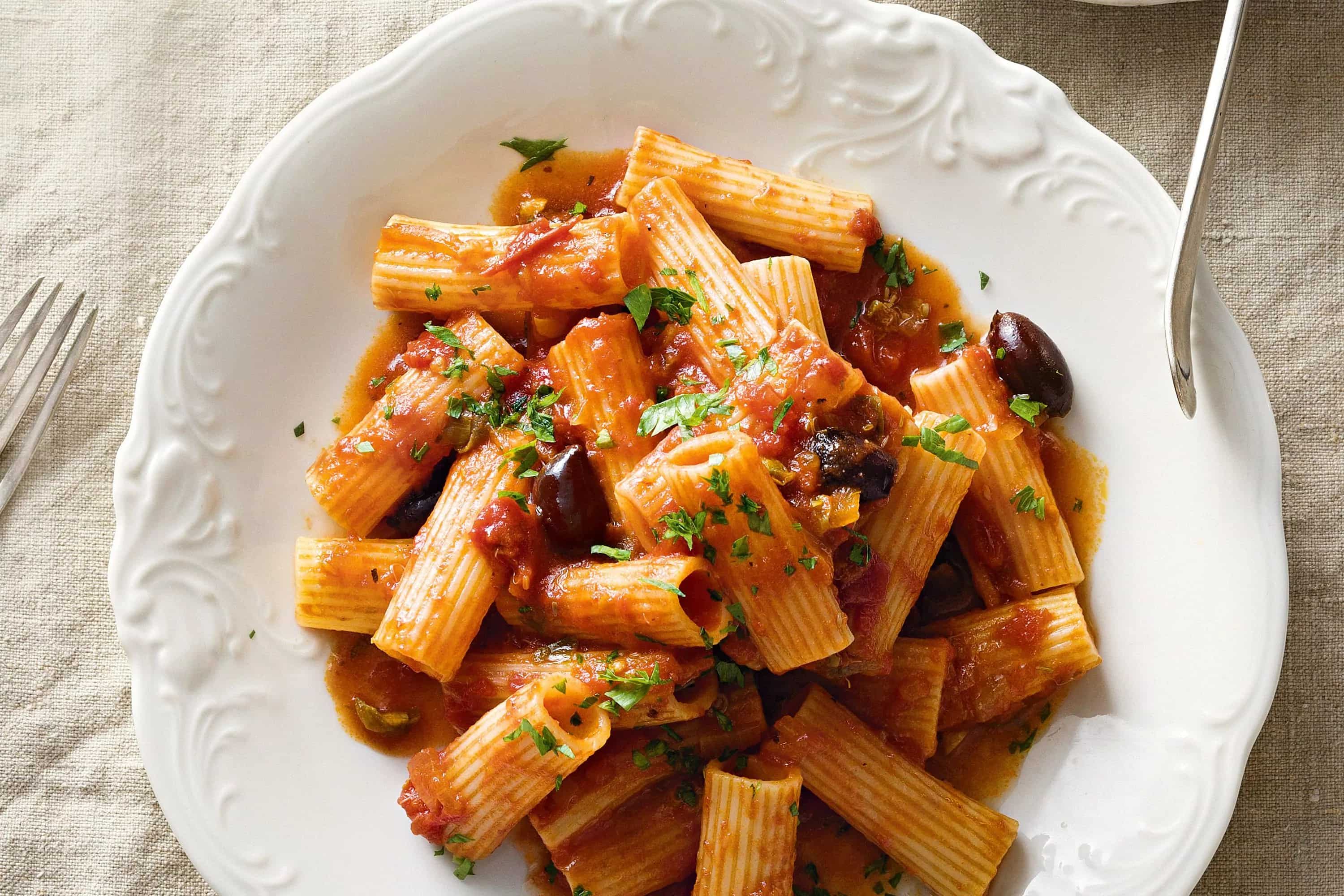 How to make Rigatoni Puttanesca Recipe