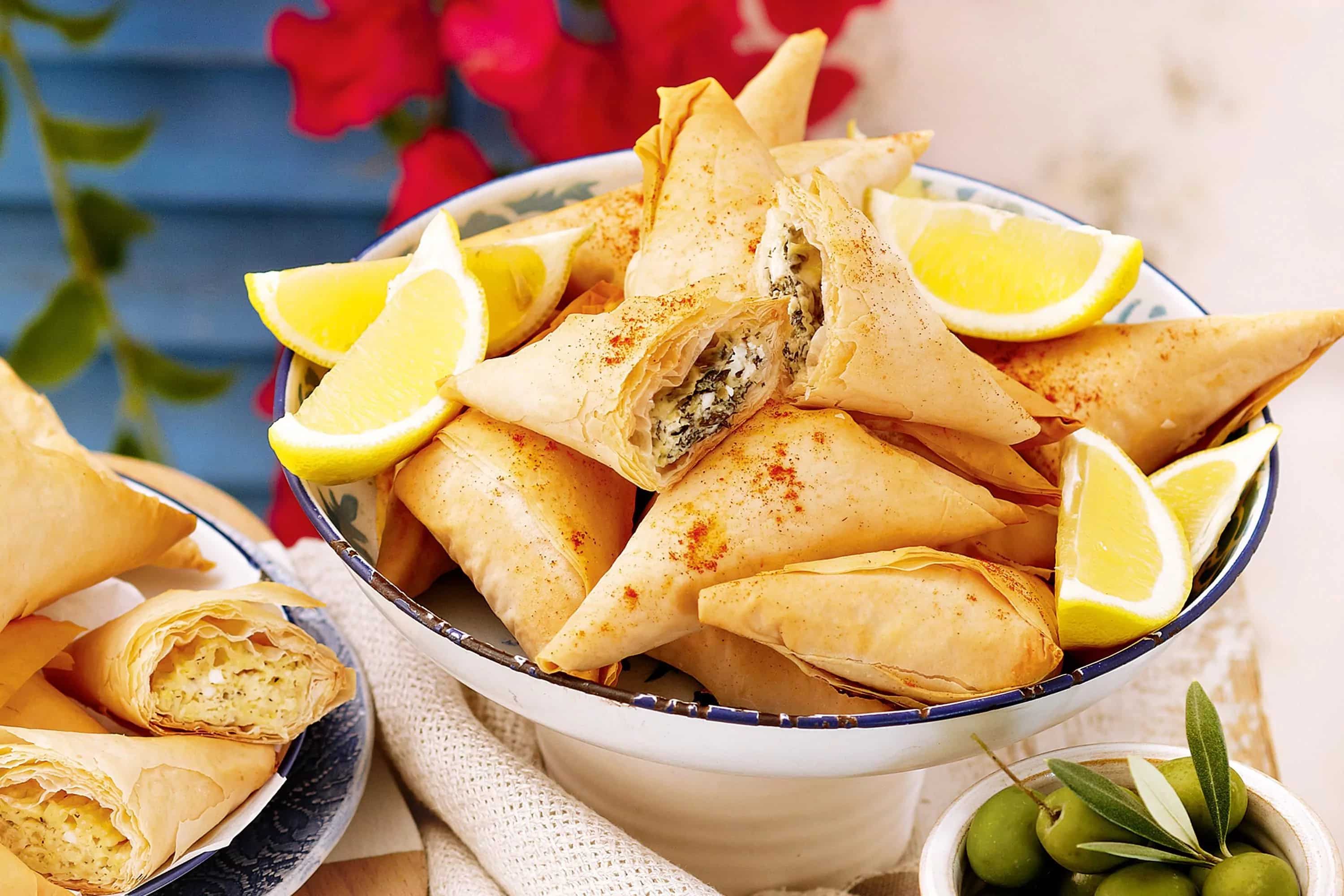 How to make Spinach And Ricotta Filo Triangles Recipe