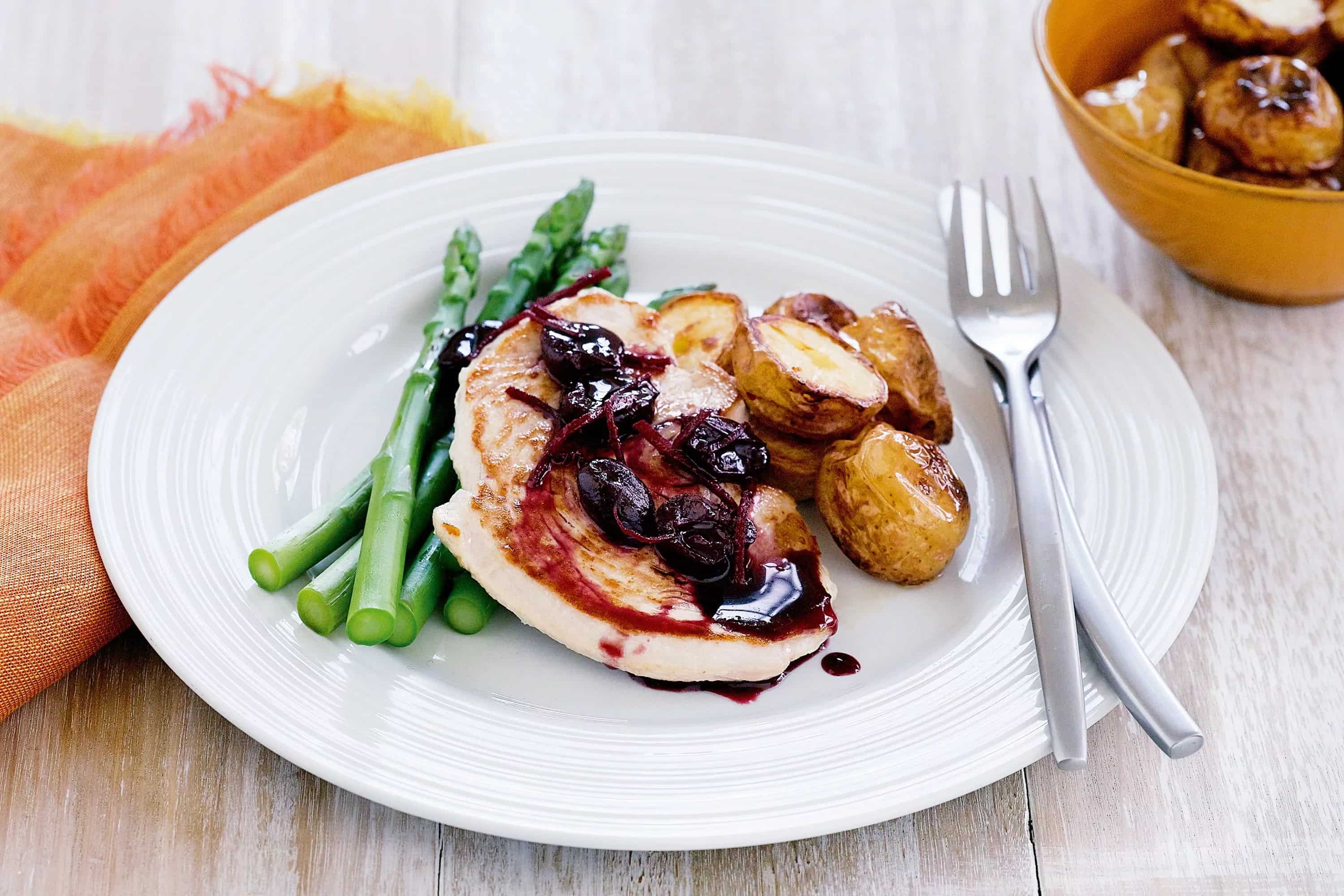 How to make Turkey With Roast Potatoes & Cherry Port Sauce Recipe