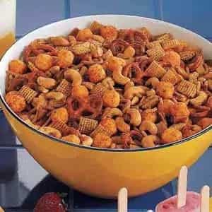 How to make Cheese Ball Snack Mix Recipe