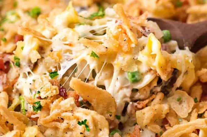 How to make Loaded Cheesy Chicken Noodle Casserole Recipe