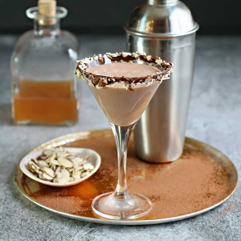How to make Chocolate Almond Cocktail Recipe