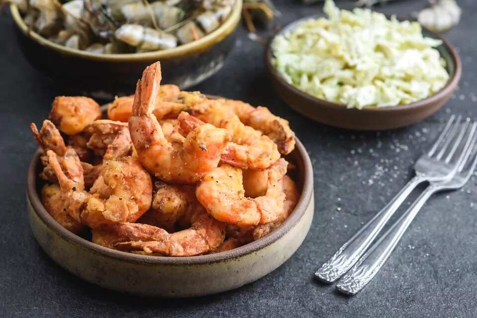 How To Make Cornmeal Fried Shrimp Recipe
