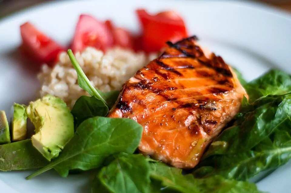 How to make Garlic Ginger Basil Salmon Recipe