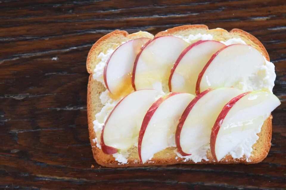 How to make Honey Apple Toast Recipe