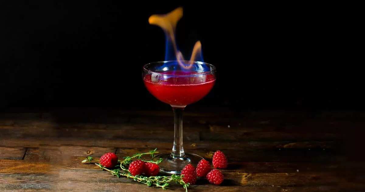How to make Flaming Dragons Blood Cocktail Thyme And Raspberry Daiquiri ...