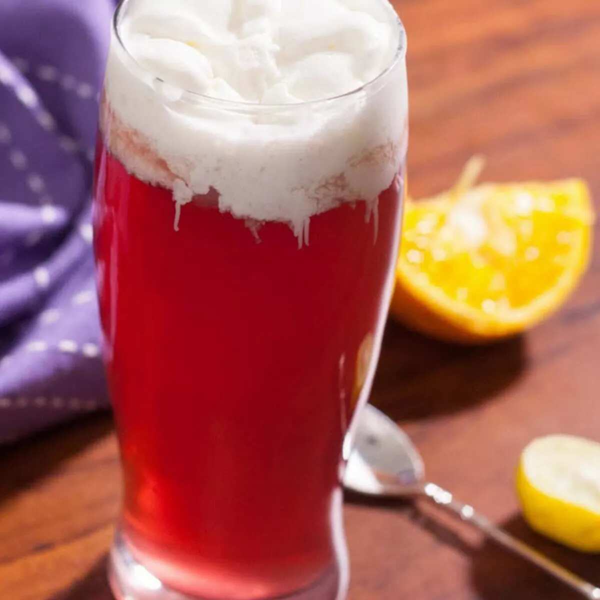 How to make Ice Cream Tea Float Recipe