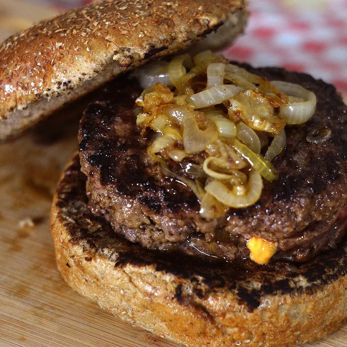 How to make Chinese Pork And Mushroom Burgers Recipe