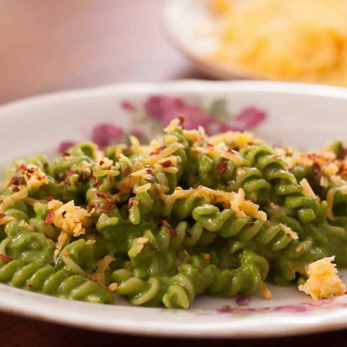 How to make Creamy Spinach Basil Pasta Recipe