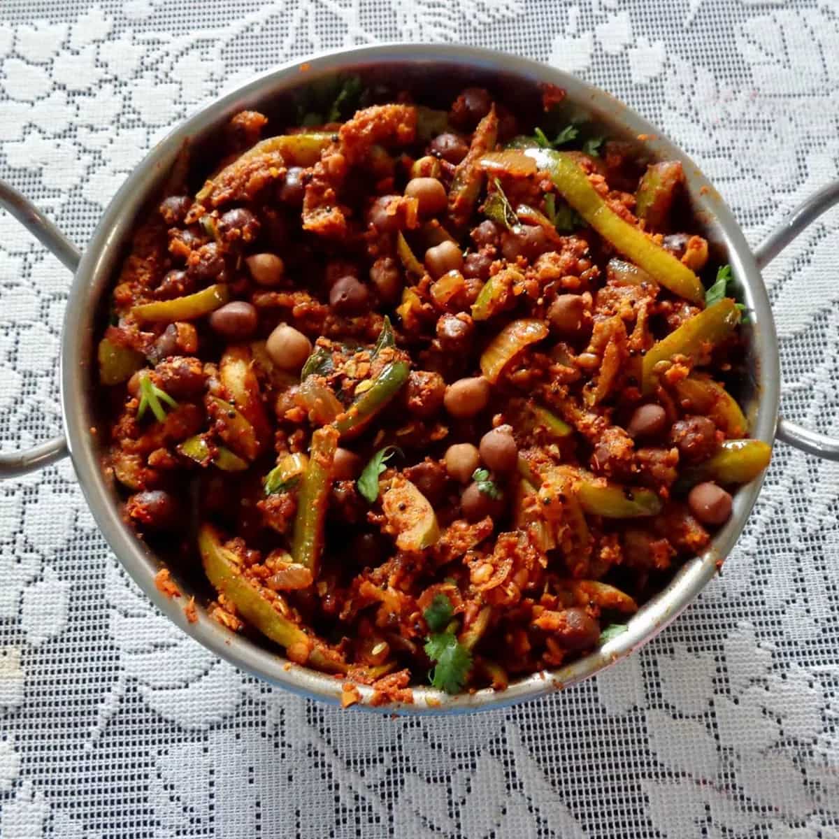 How to make Kadle Manoli Sukka Recipe