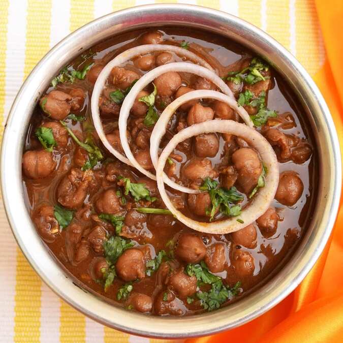 How to make Amritsari Chhole Recipe