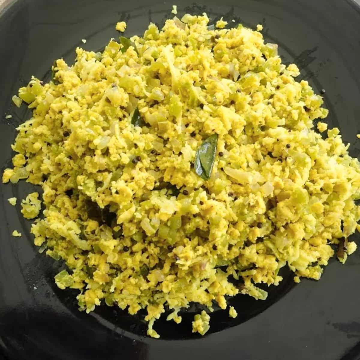 How to make Padavalanga Mutta Thoran Recipe