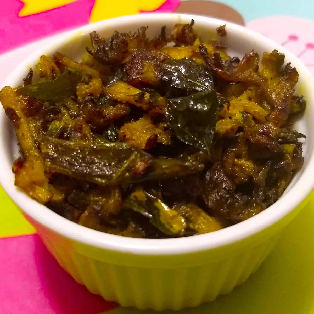 How to make Pavakka Mezhukupuratti Recipe