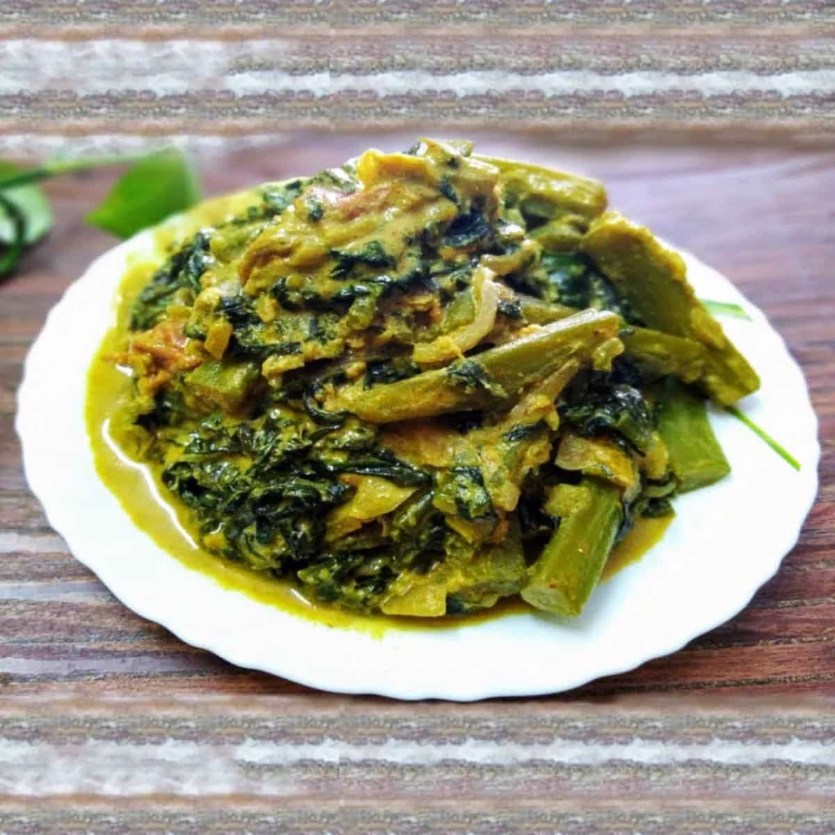 How to make Palong Shak Ghonto Recipe