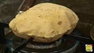 How to make Cornmeal Flour Bread Makkai Ki Roti Recipe